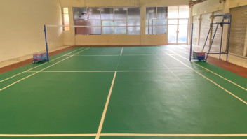 Booking Lapangan Alpha Badminton Court - Ayo Indonesia