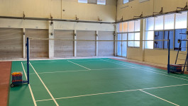 Booking Lapangan Alpha Badminton Court - Ayo Indonesia