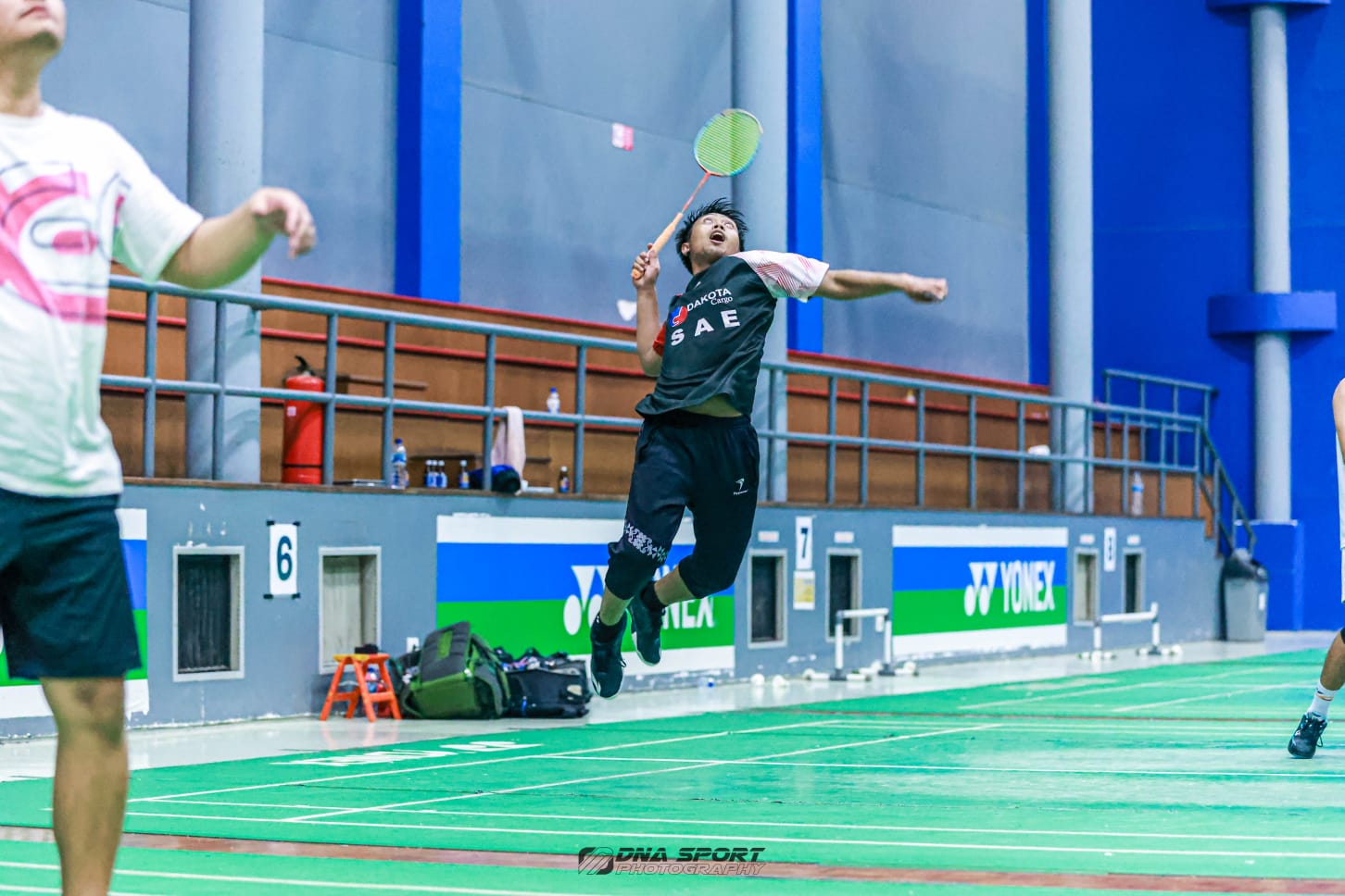 Cara Meningkatkan Stamina saat Bermain Badminton: Tips dan Latihan yang ...